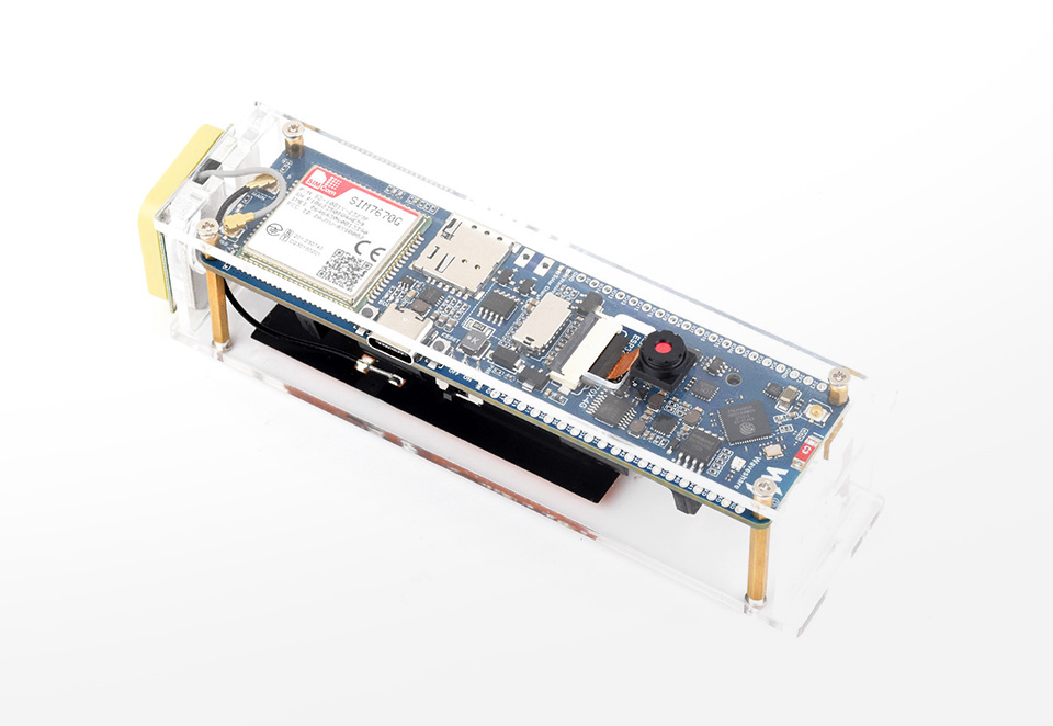 ESP32-S3 SIM7670G 4G开发板 支持LTE Cat-1/WiFi/蓝牙/GNSS定位 全球通多频段 4G随身WiFi 带摄像头/天线/18650电池