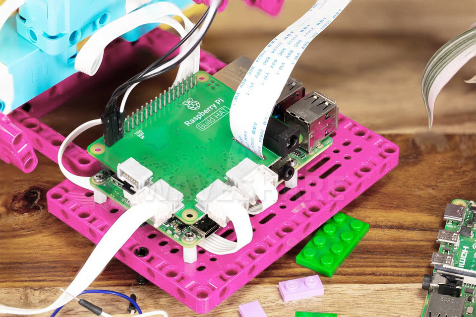 Raspberry Pi Build HAT 树莓派与乐高强强联合